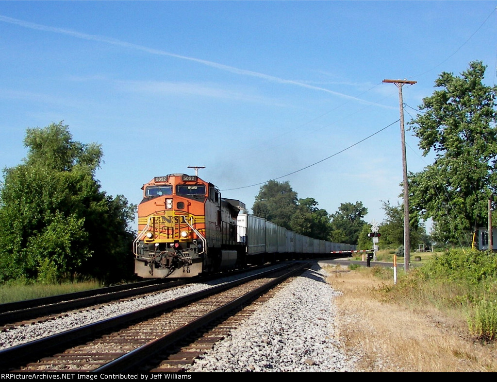BNSF 5052